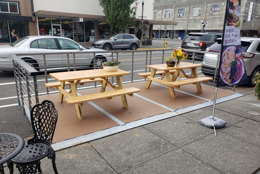 Dero Parklet | Modular Urban Oasis